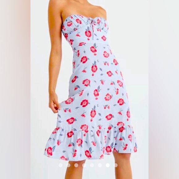 Sunday Best | Dresses | Sunday Best Strapless Floral Midi Dress Medium ...